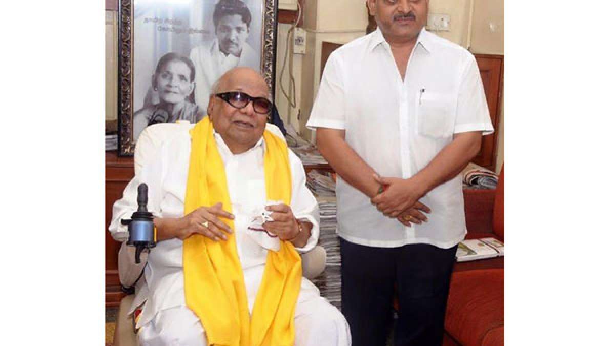 கருணாநிதியை சந்தித்து ஆசி பெற்றார் பூச்சி முருகன் | Karunanidhi wishes ...