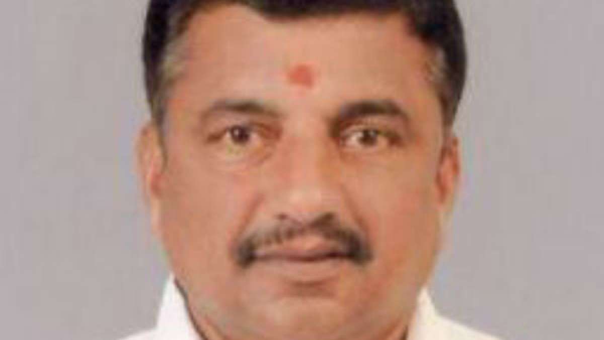 அதிமுகவில் சசி குடும்பம் புகுந்துவிட்டது… எதிர்த்து வெளியேறினேன்…கோவை ...