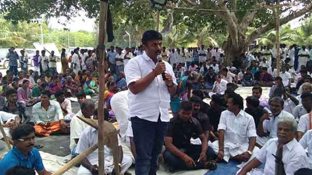 ஹைட்ரோகார்பன் போராட்டத்தை கண்டுக்காத அரசு - கருப்பு துணி கட்டிய ...
