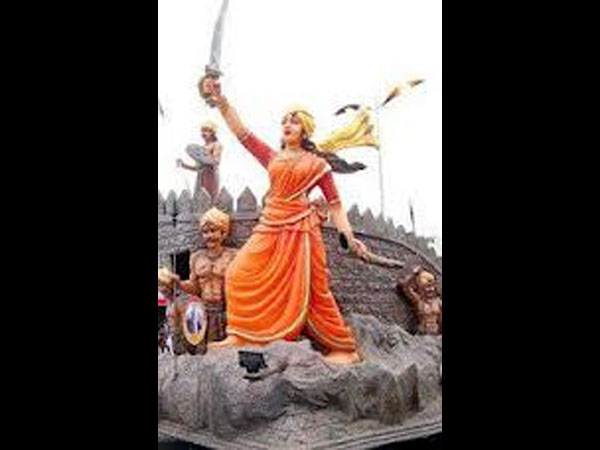 உலகின் முதல் தற்கொலைப் படை போராளி 'வீரத்தாய்' குயிலி... | First Human ...