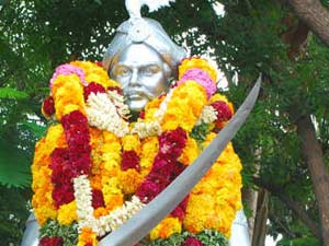 அமைதியாக நடந்து முடிந்த பூலித்தேவன் 298வது பிறந்த நாள்.. | Pulithevan's ...