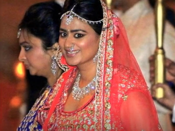 ஸ்பெயினில்... 500 கோடியில் நடந்த மிட்டல் மகளின் ஆடம்பர திருமணம் ...