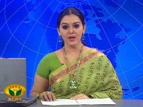 ஜெயா டிவியில் அரை மணிநேரம் 'அம்மா' நியூஸ் மட்டுமே வாசித்த பாத்திமா பாபு ...