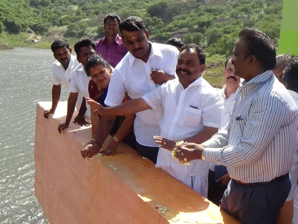 கார் சாகுபடிக்காக அடவி நயினார் அணையில் இருந்து நீர் திறப்பு | Water ...