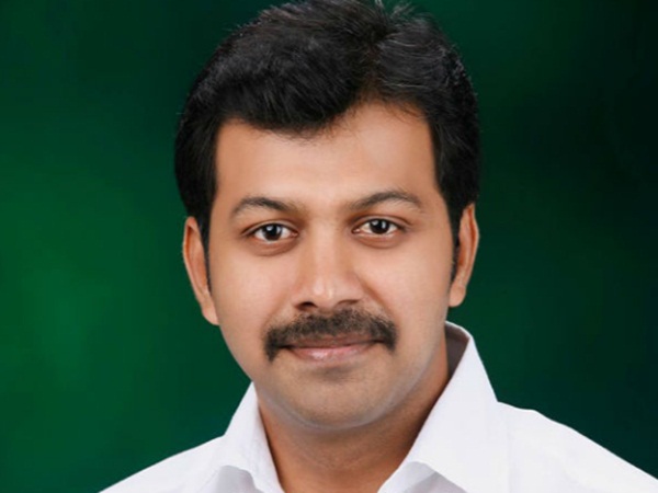 முல்லை பெரியாறு என்பதை பேரியாறு என அழைக்க இலக்கியங்களை முன்வைத்து ...