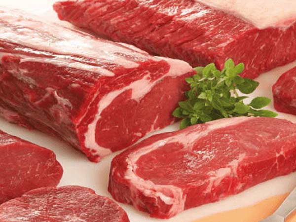 உ.பியில் ஆடு, மாடு வெட்ட தடை விதித்ததன் எதிரொலி... டெல்லியில் இறைச்சி ...