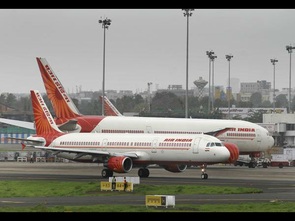 அபுதாபியில் சம்பளம் கிடைக்காமல் தவித்த தமிழக தொழிலாளர்களுக்கு ...