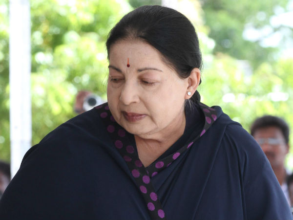ஜெயலலிதாவுக்கு பெண் குழந்தை பிறந்தது உண்மை.. ஜெ. அத்தை மகள் லலிதா ...