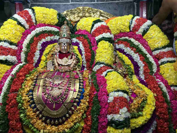 இந்திரலிங்கம் தொடங்கி ஈசான்ய லிங்கம் வரை அஷ்ட லிங்க தரிசனம் தரும் ...