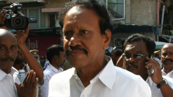 தம்பிதுரையை கட்டாயப்படுத்தி கரூருக்கு அனுப்பிய இ.பி.எஸ்... காரணம் என்ன ...