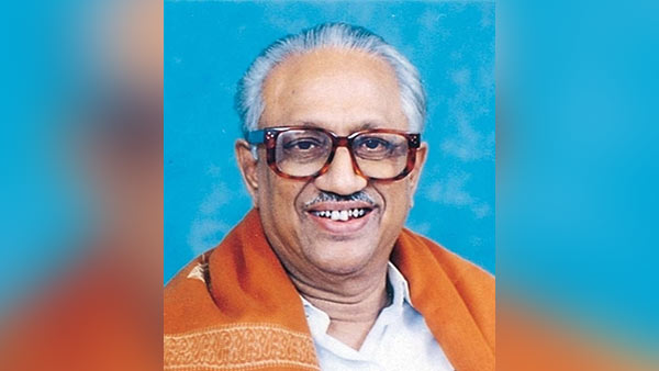 என் தந்தையை பிரிந்திருக்க மனமின்றி சென்றுவிட்டீரா.. போய் வாருங்கள் ...