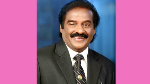 வீல் சேரில் உட்கார்ந்து.. அப்படியே ரவுண்டடித்து சிரித்த எச் ...