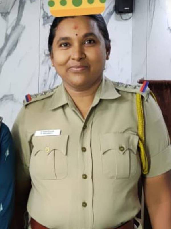 எல்லை மீறிய பெண் இன்ஸ்பெக்டர்.. தற்கொலைக்கு முயன்ற காவலர் கஜலட்சுமி ...