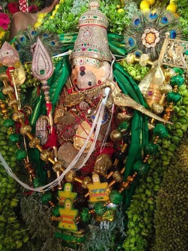 திருச்செந்தூர் கோவிலில் ஆவணித்திருவிழா: பக்தர்கள் இன்றி கொடியேற்றம் ...