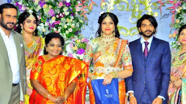 வாய் நிறைந்த சிரிப்பு.. அன்புமணி ராமதாஸ் மகள் திருமண வரவேற்பில் ...