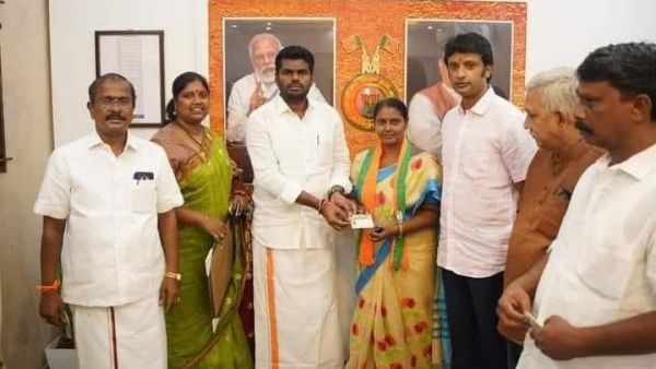 "வேல்முருகன் என்னை மிரட்டினார்.. யாருமே கண்டுக்கல”- பாஜகவில் இணைந்தது ...