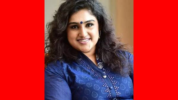 நடிகை வனிதா கர்ப்பமா.. தீயாய் பரவும் மேட்டர்.. அவரே போட்டோ போட்டுட்டாரே ...