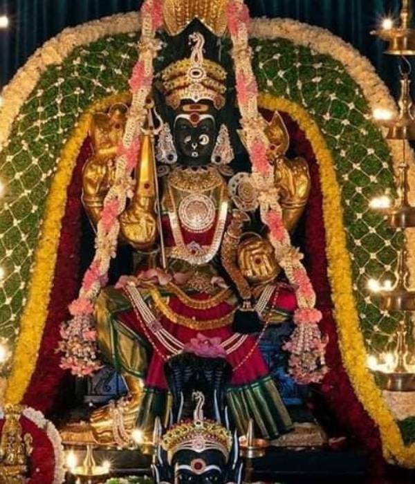 ஆடி முதல் வெள்ளி: குல தெய்வ வழிபாடு செய்யுங்கள்..உங்கள் வீட்டில் ...