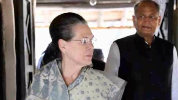 சூத்திரதாரி! நீங்க தலைவராகிடுங்க! அசோக் கெலாட்டிடம் கேட்ட சோனியா காந்தி ...