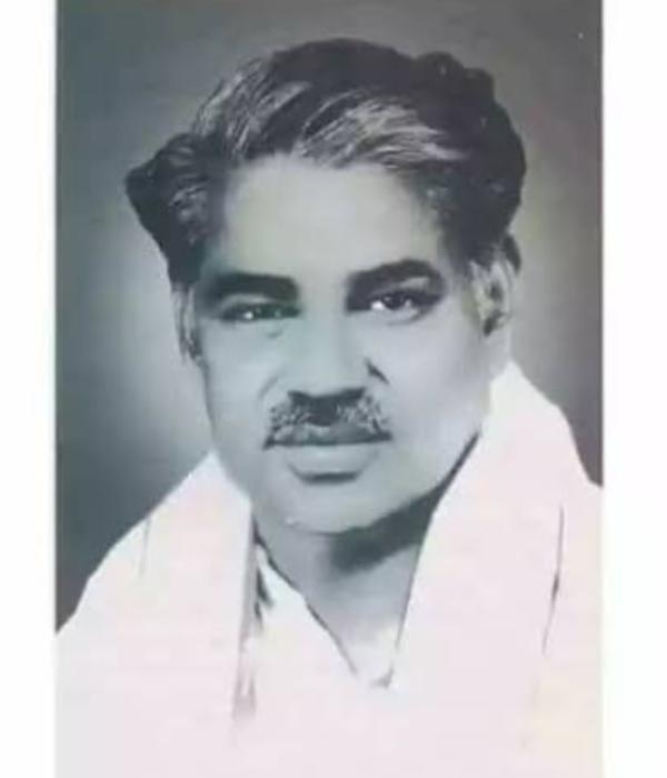 “பவர்” காட்ட ரெடியான ஓபிஎஸ்! மூக்கையா தேவர் நினைவுநாள்.. “12 பேர் ...