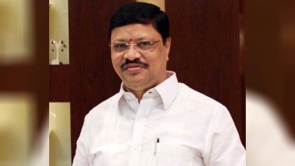 தீபாவளி பரிசு! மாருதி ஸ்விஃப்ட் கார்.. டூ வீலர்! ஊழியர்களை ...