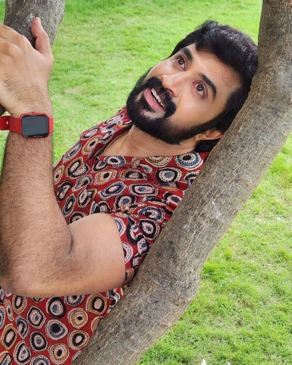 எதிர்நீச்சல் கதிர் யார் தெரியுமா?.. சினிமாவில் டாப் கதாநாயகிக்கு ஜோடி ...