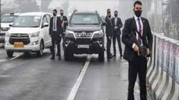 "அயர்ன் லேடி".. மோடியை பாதுகாத்த தமிழ் பெண்.. SPGயில் பணியாற்றியவருக்கு ...