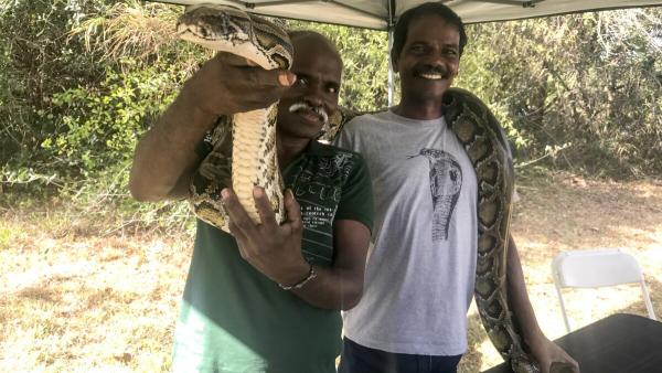 பத்ம பூஷண் விருதுபெறும் வாணி ஜெயராம்.. தமிழகத்தின் வடிவேல் கோபால், மாசி ...