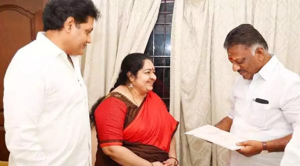 ஓபிஎஸ்ஸுக்கு பதிலாக இளைய மகன்.. ஜெ.தீபா இல்ல நிகழ்வுக்கு சென்று நகை ...