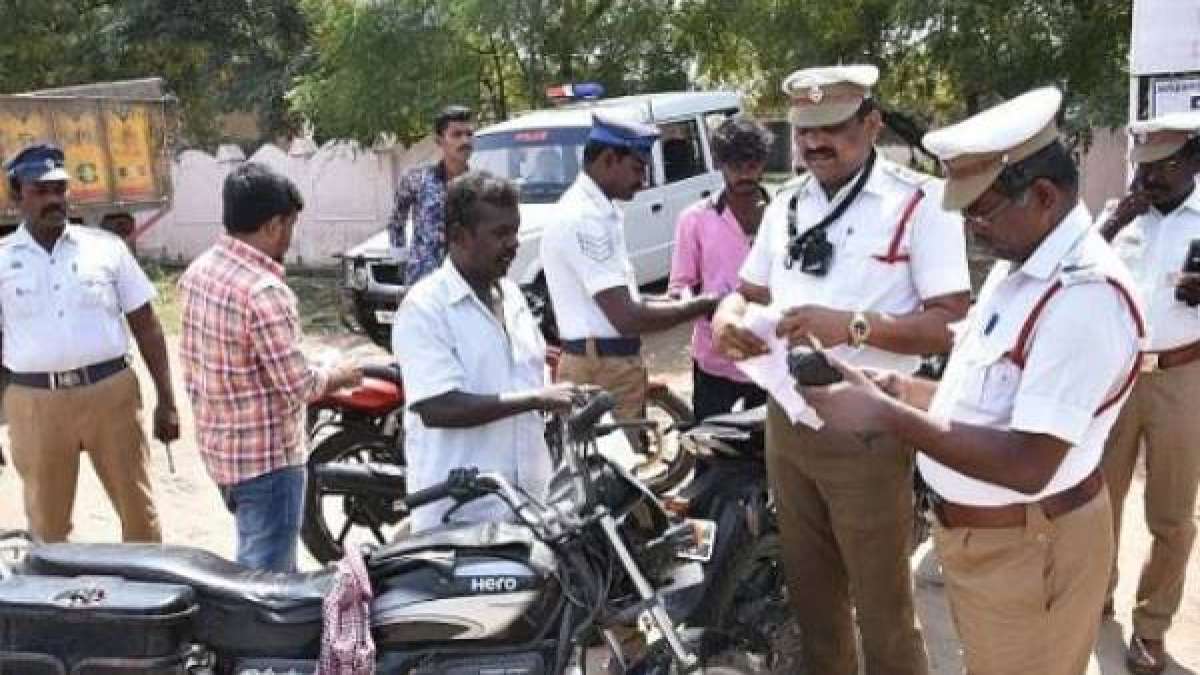 இந்த ஒரு தவறை மட்டும் பண்ணிடாதீங்க.. டிராபிக் போலீஸ் தூக்கிடும் ...