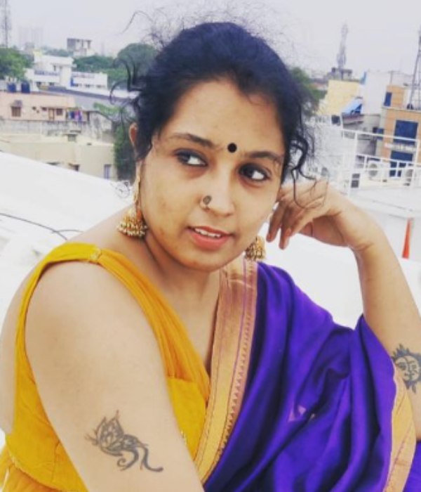 எதிர்நீச்சல் ஜான்சி ராணி யார் தெரியுமா? இவருக்குள் இத்தனை திறமையா? வயதை ...