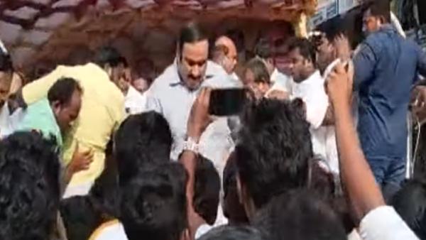 ஜஸ்ட் மிஸ்.. ஒரே ஜம்பில் அன்புமணி எஸ்கேப்! “வருங்கால முதல்வர்” என்றதும் ...