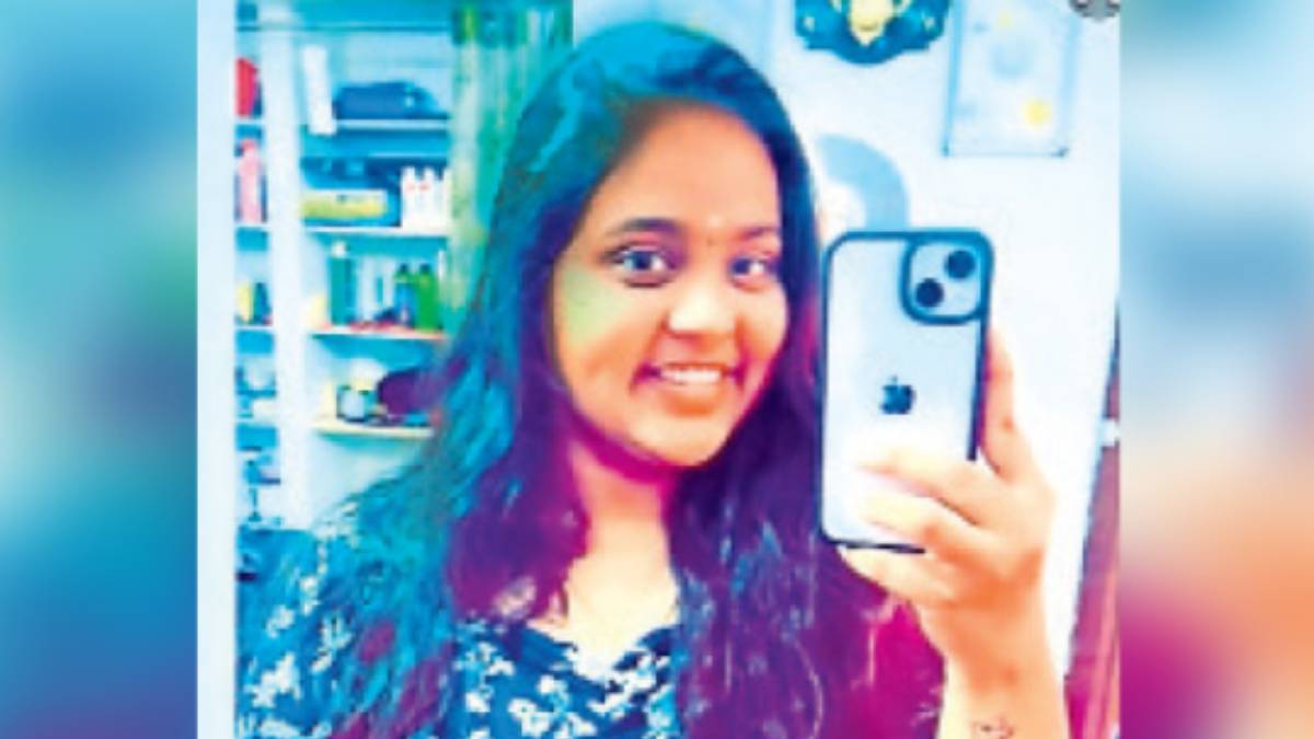 நேரா, துர்காவின் பியூட்டி பார்லருக்குள்ளயே போயிட்டாரே சக்ரவர்த்தி.. ஒரே அலறல்.. கடைசியில ...