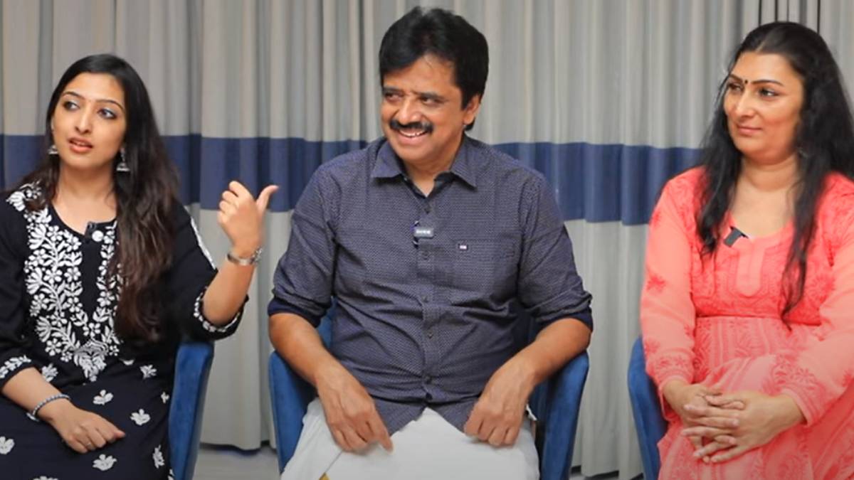 பாடகர் ஸ்ரீனிவாஸ் மகள் இந்த பிரபலமா அப்பாவை பற்றி அடுக்கடுக்காக கூறிய குற்றச்சாட்டு Singer