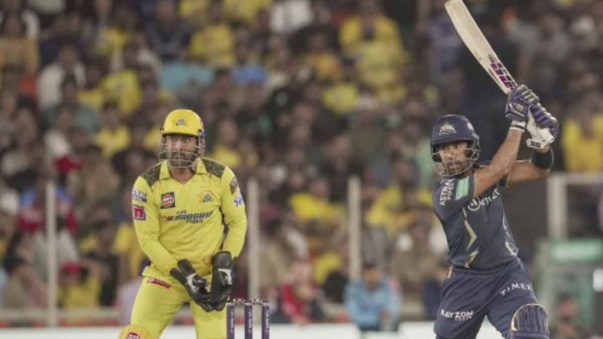 குஜராத் பேட்டிங்கிற்கு அடித்தளமிட்ட சாஹா.. பைனலில் கலக்கல் சாதனை.. அடடே ...