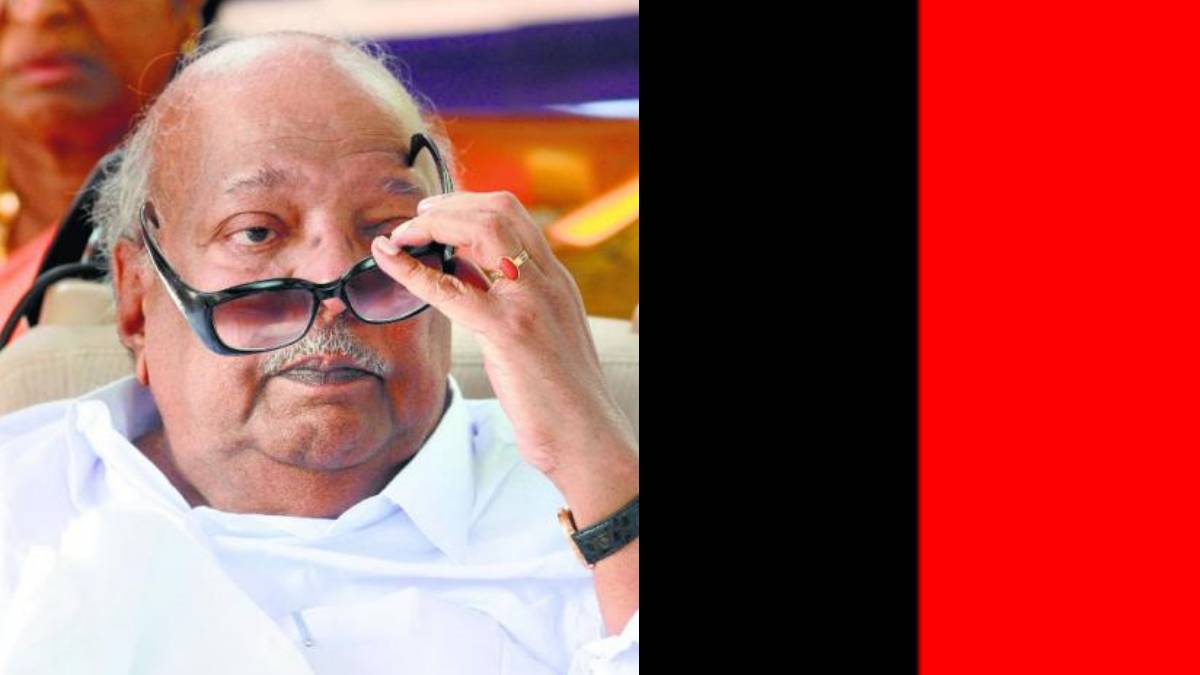 வாசற்படியிலேயே.. கருணாநிதியை உற்று உற்று பார்த்த அந்த வாசற்படியிலேயே.. கருணாநிதியை உற்று உற்று பார்த்த அந்த