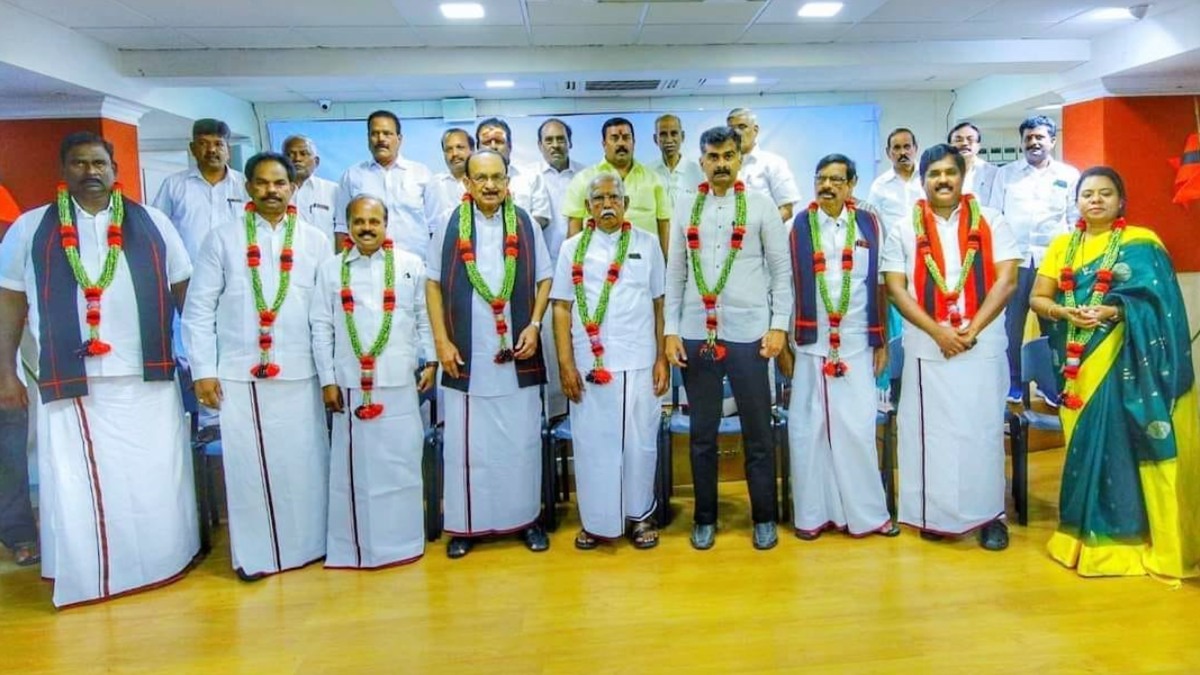 மதிமுகவுக்கு புதிய அவைத்தலைவர் -பொருளாளர்! துரை வைகோ முதன்மைச் செயலாளராக புரோமோஷன்! புதுப் பயணம் ...