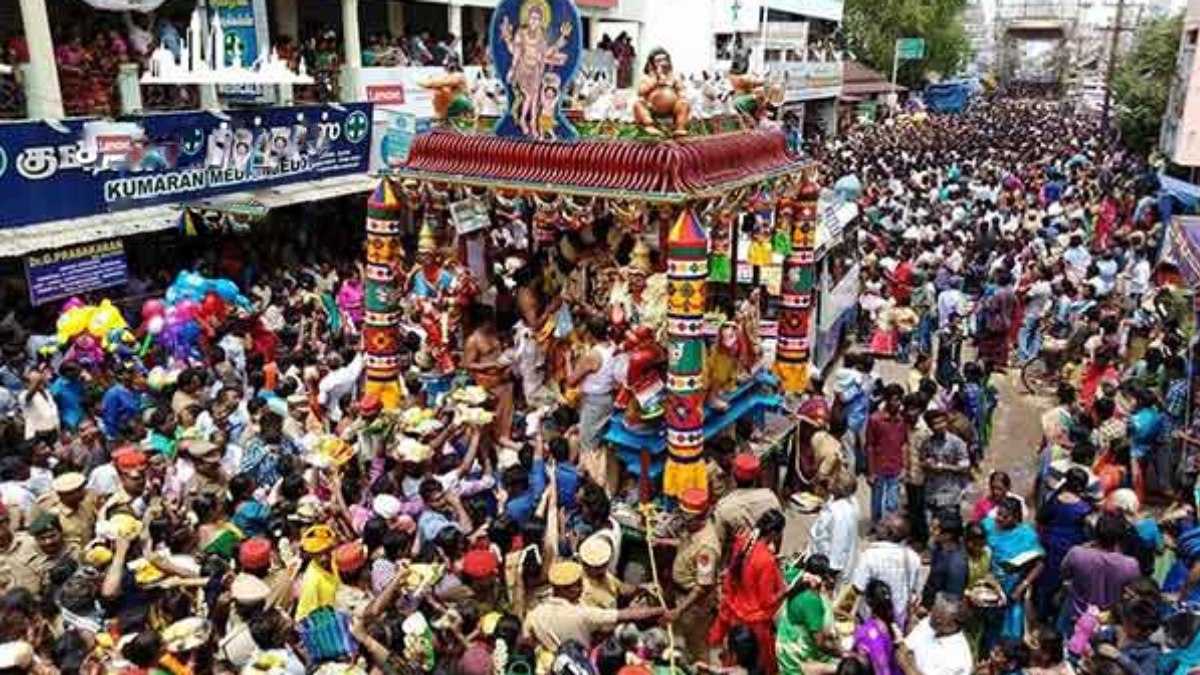 காரைக்கால் மாங்கனி திருவிழா.. ஜோதி வடிவில் சிவனிடம் ஐக்கியமான ...