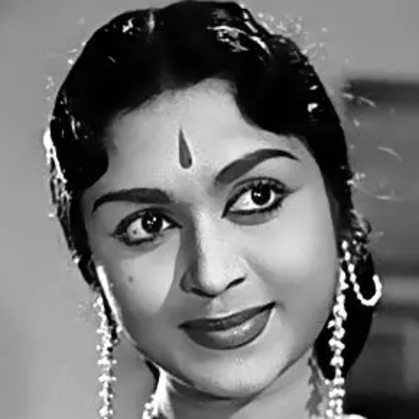 சரோஜாதேவியின் அசரடித்த உறுதி.. உடம்பு நிறைய துணியை போட்டு வர்ற "நடிகை ...