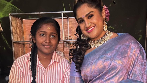 தமிழா தமிழா நிகழ்ச்சி பார்த்தீங்களா? சாந்தி மாஸ்டருக்கு பக்கத்தில் ...