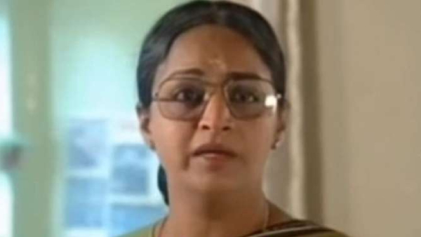 நடிகர் வெண்ணிற ஆடை மூர்த்தியின் மனைவி பிரபல நடிகை தெரியுமா? கிரிக்கெட் விளையாட்டில் வெளியான ...