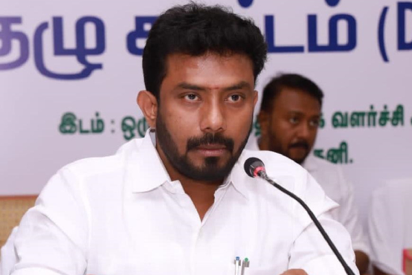 ஓபிஎஸ் மகன்னு பார்க்காதீங்க.. ரவீந்திரநாத் மீதான பாலியல் புகாரில் ஆக் ...