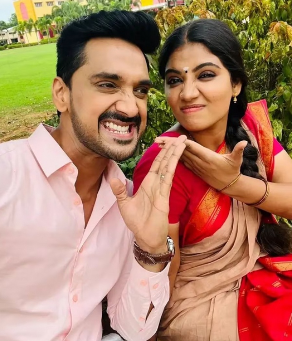 செல்லம்மா சீரியல் கதாநாயகி அன்ஷிதாவிற்கு திடீர் திருமணம்.. மாப்பிள்ளை ...