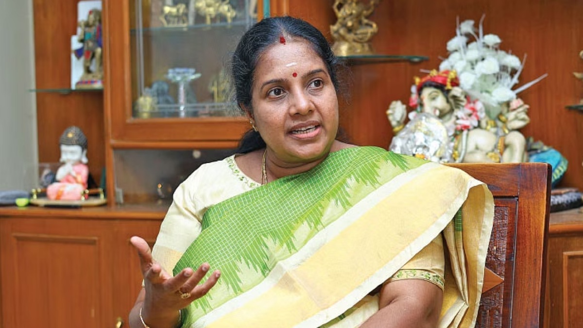 35 ஆண்டுகள் ஆச்சு.. நேரு குடும்பத்தை சேர்ந்த ஒருவர் கூட ...