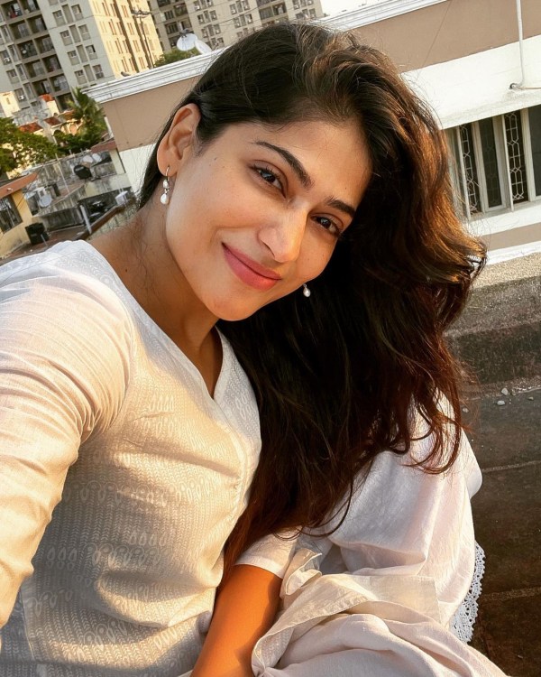 என்கிட்டயும் அட்ஜெஸ்ட்மென்ட் கேட்டாங்க.. நான் என்ன சொன்னேன் தெரியுமா ...