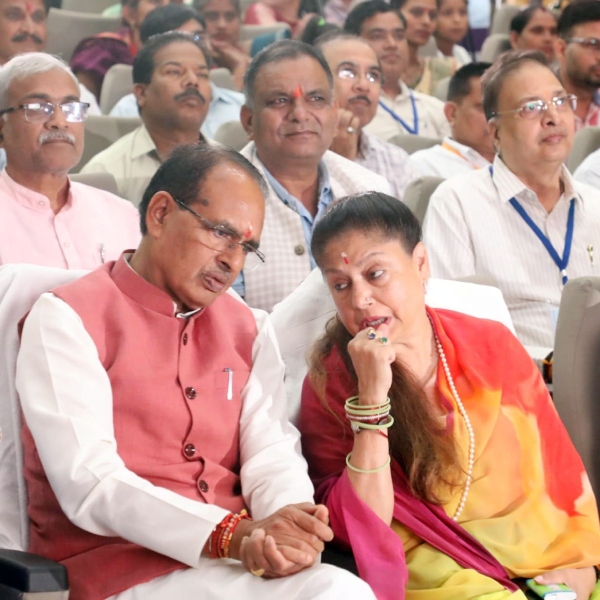 மபி: 4 முறை கொரோனா- எனக்கு சீட் தராதீங்க-கெஞ்சும் பாஜக அமைச்சர் ...