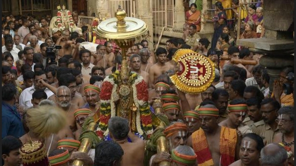 வைகுண்ட ஏகாதசி.. ஸ்ரீரங்கத்தில் நாளை திருநெடுந்தாண்டகத்துடன் தொடக்கம் ...