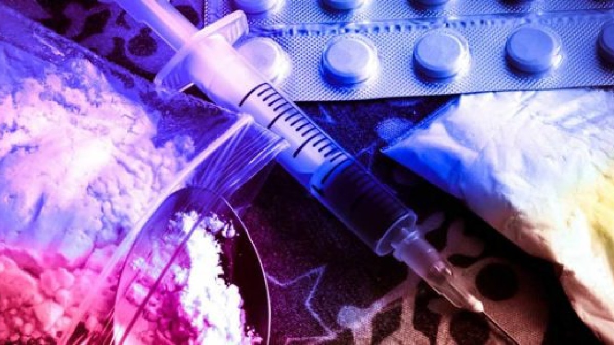 அலறிய மதுரை.. 30 கிலோ மெத்தம்பெட்டமைன் போதைப்பொருள் பறிமுதல்.. பல கோடி ...