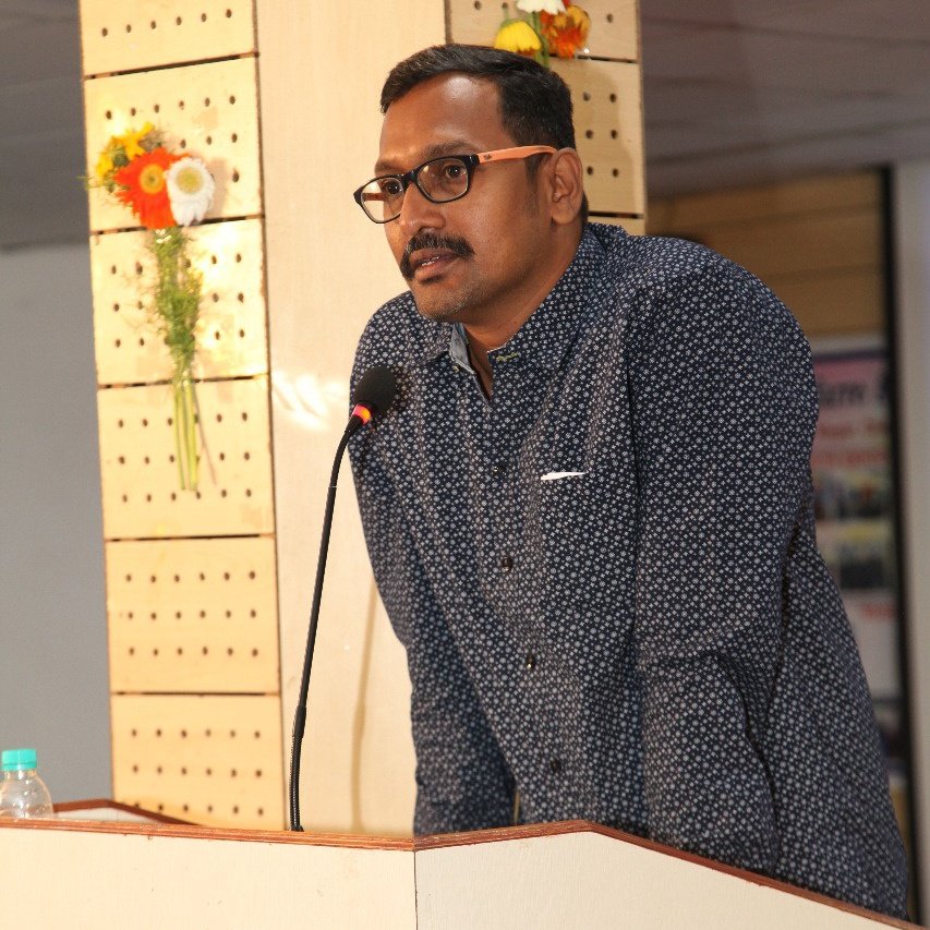 Latest Article by Kadar Karay: Read Stories of Tamil Oneindia Kadar Karay